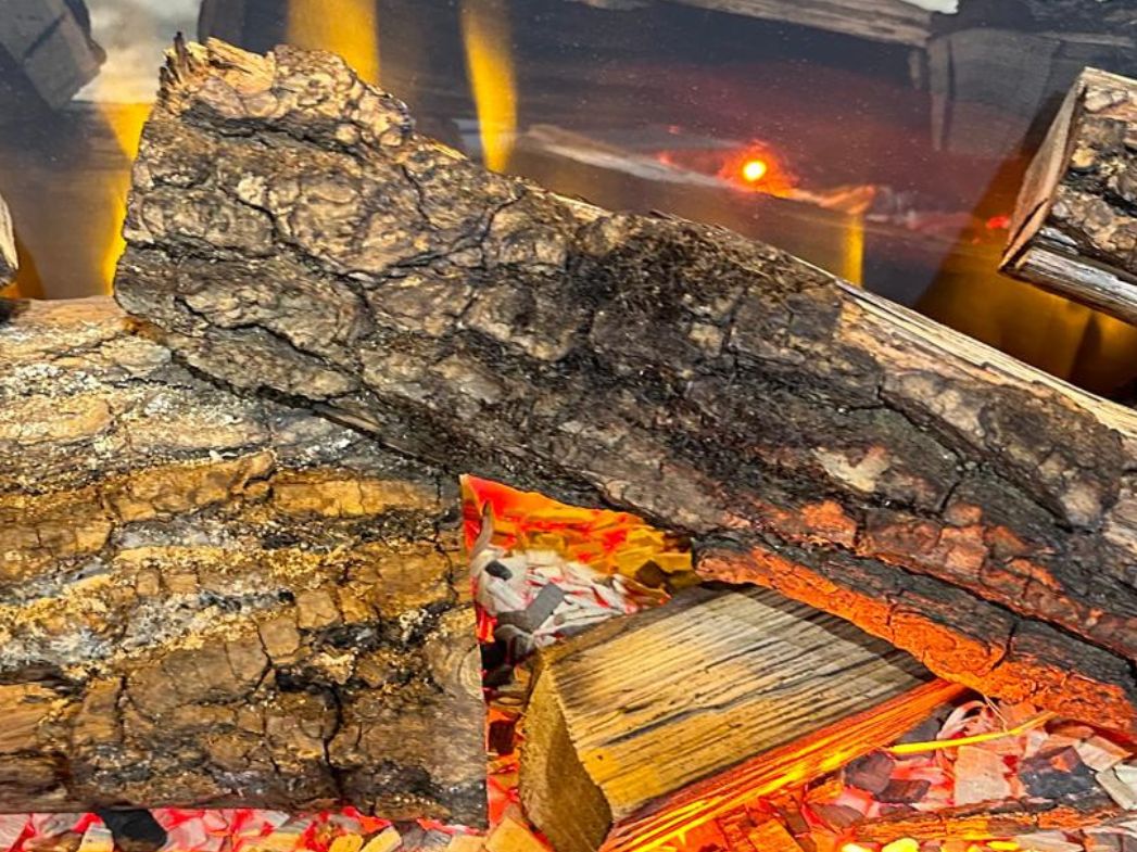 Premium Real Wood Log Sets for Electric Fires | Fireplace Ceramics